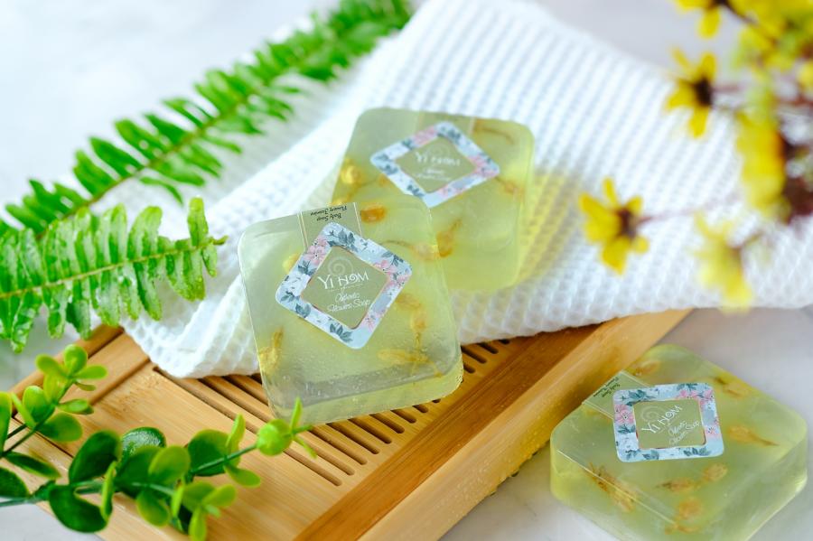 PRODUCT Body Soap Flowey Rose 100 g. : ใยหอม yai-hom | Yihom